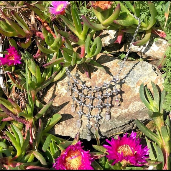 Jewelry | Stunning Boho Quartz Crystal Metal Net Necklacenw | Poshmark